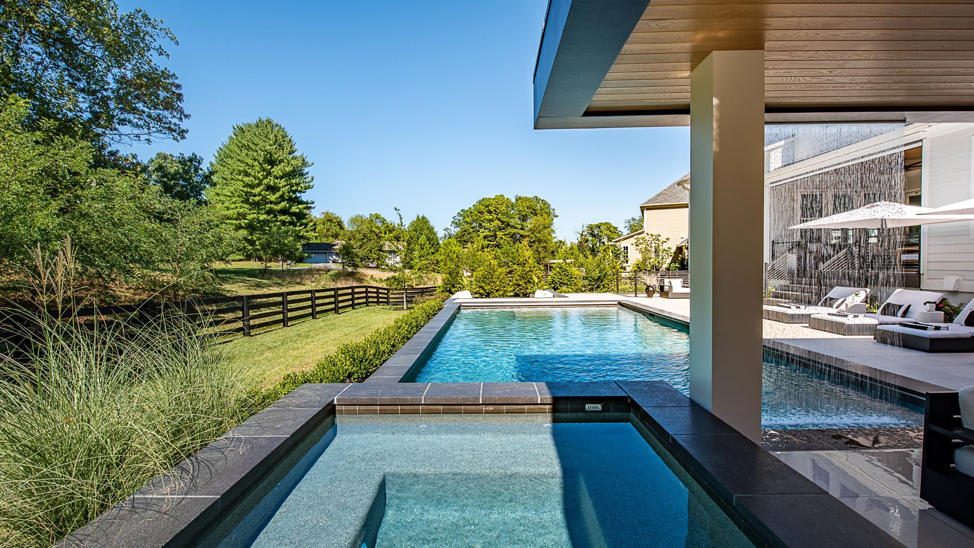 Luxury Pool Copings by STONELUX | Natural Elegance