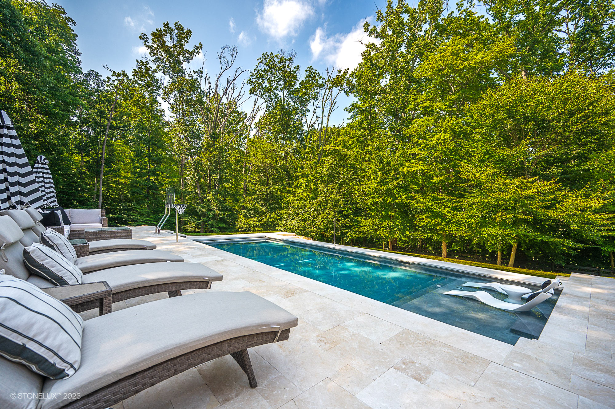 Pera Cream Marble Pool Deck & Coping in Leesburg, VA | Luxury Outdoor ...